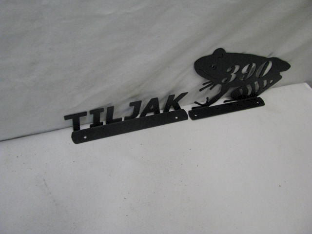 Frog Mailbox Topper with Name Metal Yard Silhouette - cabinhollow