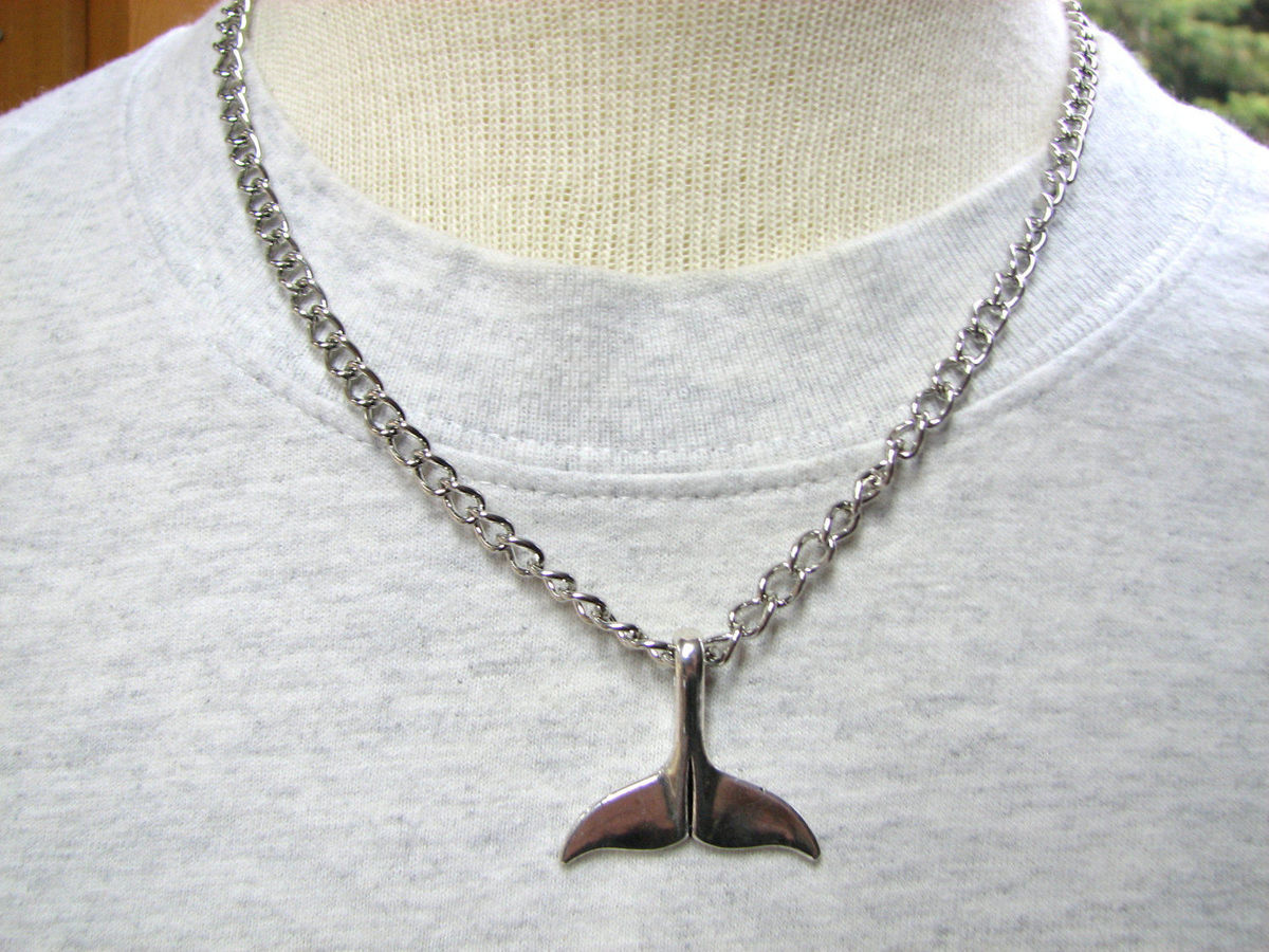 Whale Tail Chain Necklace - Bits off the Beach