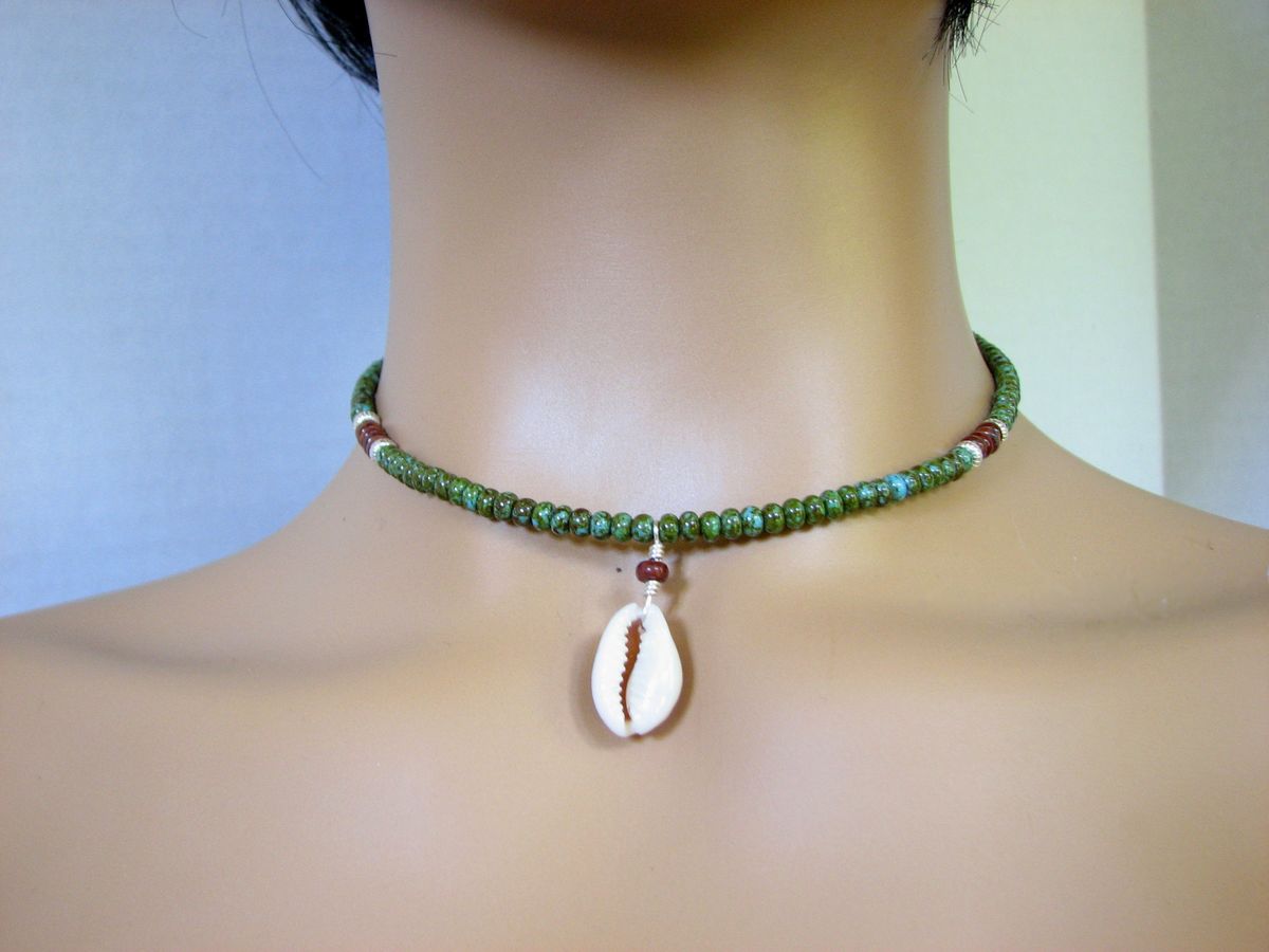 Beaded Cowrie Shell Choker Necklace - Bits off the Beach