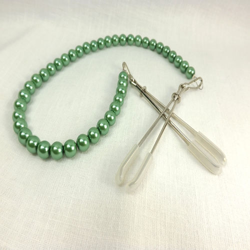 Bdsm clamps Tweezer clamps with glass pearls connector nipple clamps ...