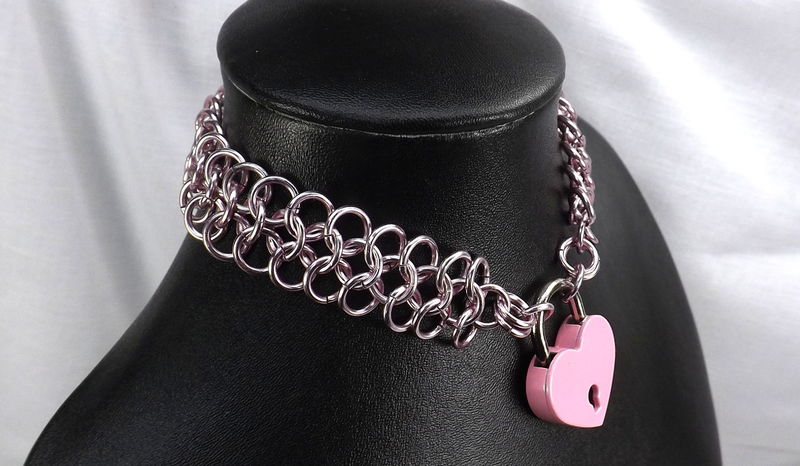 Pink locking heart with pink chain choker. Handmade chain with pink ...