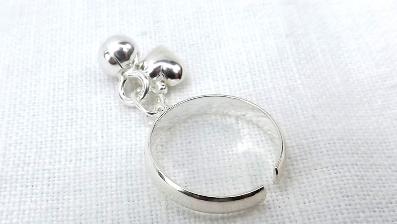 Tiny Bell sterling silver toe ring foot worship kitty bell toe ring ...