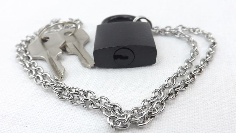 Stainless Steel Chain Black Lock Locking Jewelry - Pinch the Muse