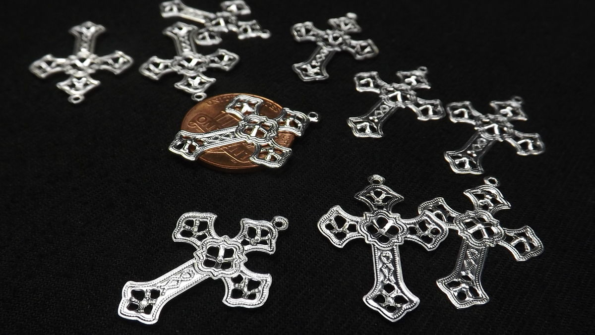 Silver filigree crosses, Cross charms, fancy cross pendants, round edge ...