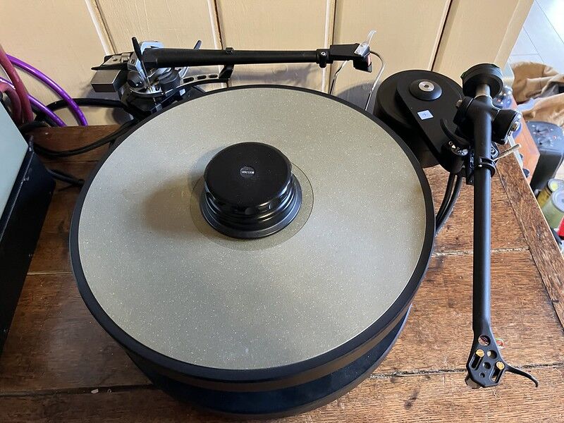 Tonearm Stand For All Applications. Bespoke sizes, colours and ...