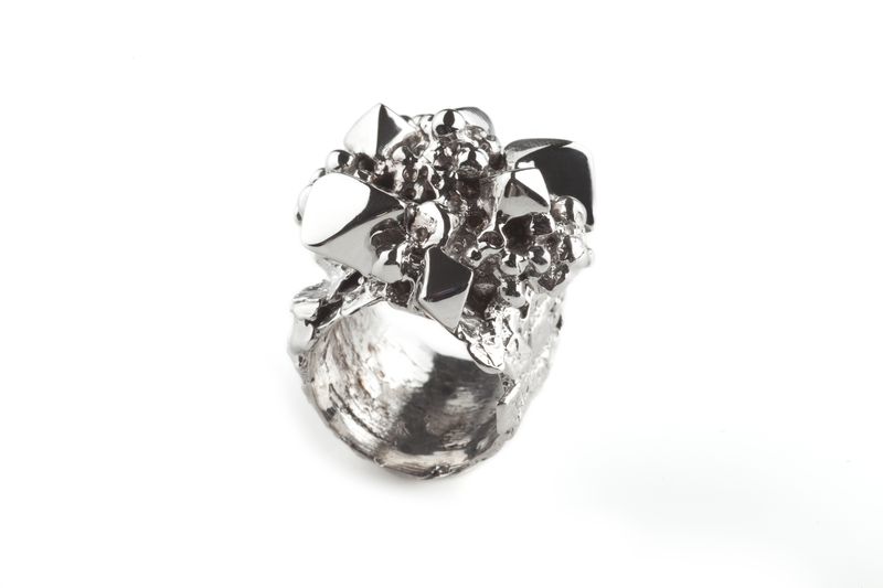Rose Asteroid Ring - ROS MILLAR