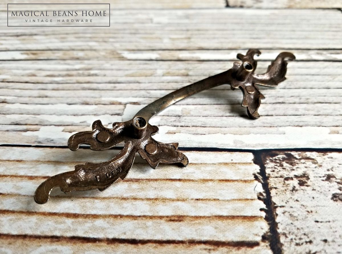 Vintage Keeler Brass Co French Provincial Three Leaf Drawer Pull ...