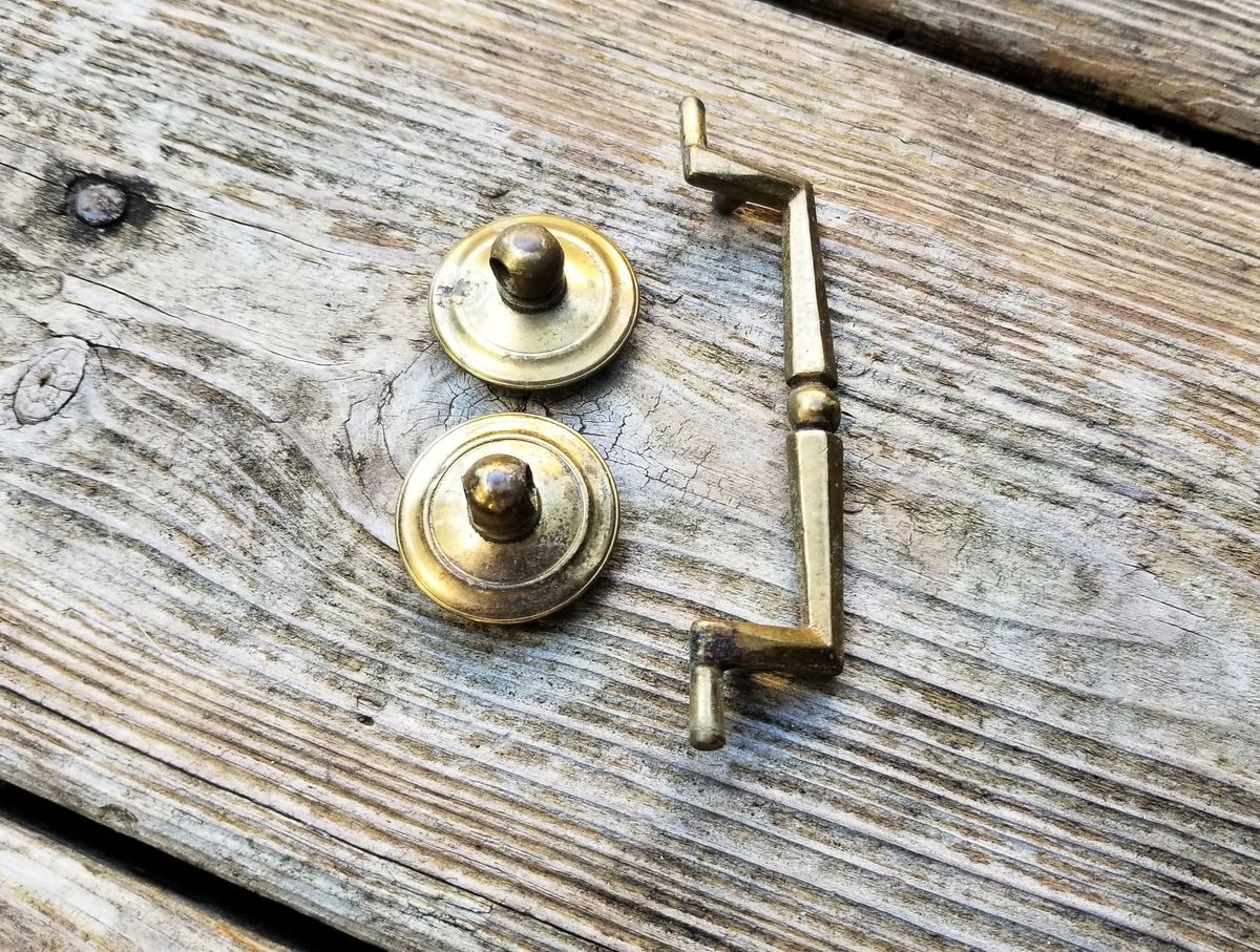 Vintage Keeler Brass Co Gold Square Drop Pull in Solid Brass - Magical ...