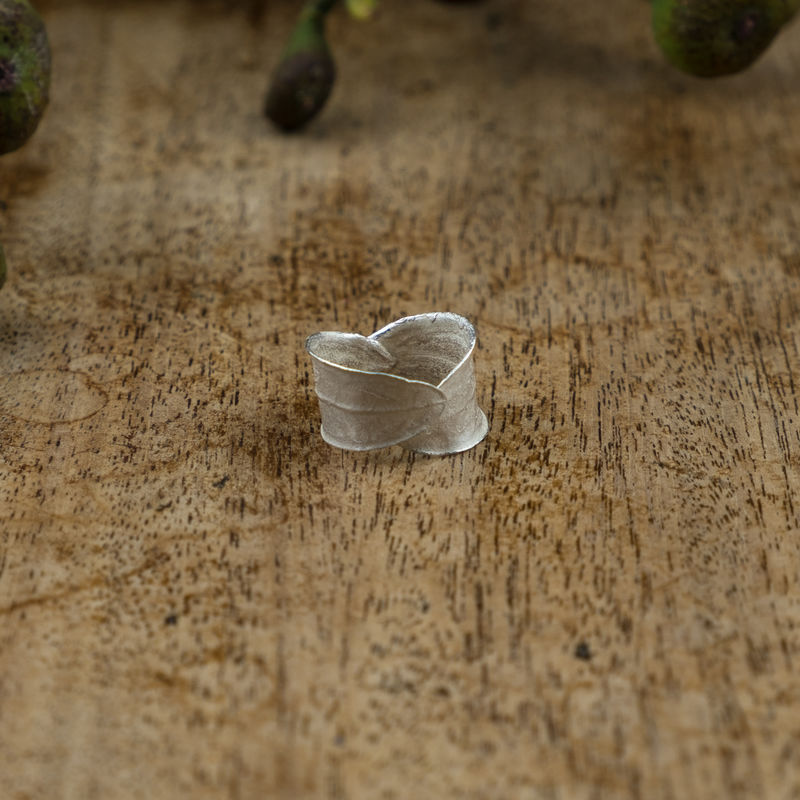Two olive leaf silver ring - by Zaytouna - Handcrafted in Palestine ...