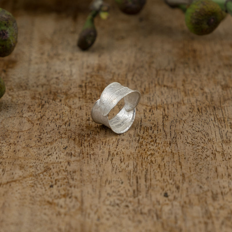 Two olive leaf silver ring - by Zaytouna - Handcrafted in Palestine ...