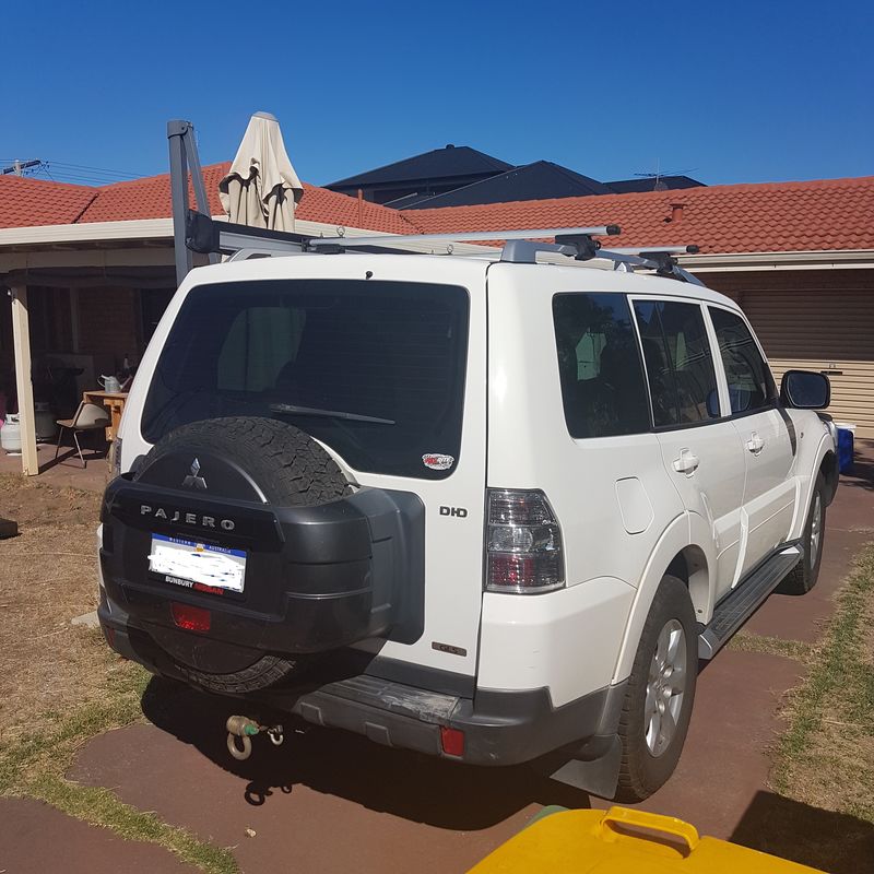 NS,NT,NW,NX Pajero Rear Door Strut - Strut Your Stuff Gas Struts